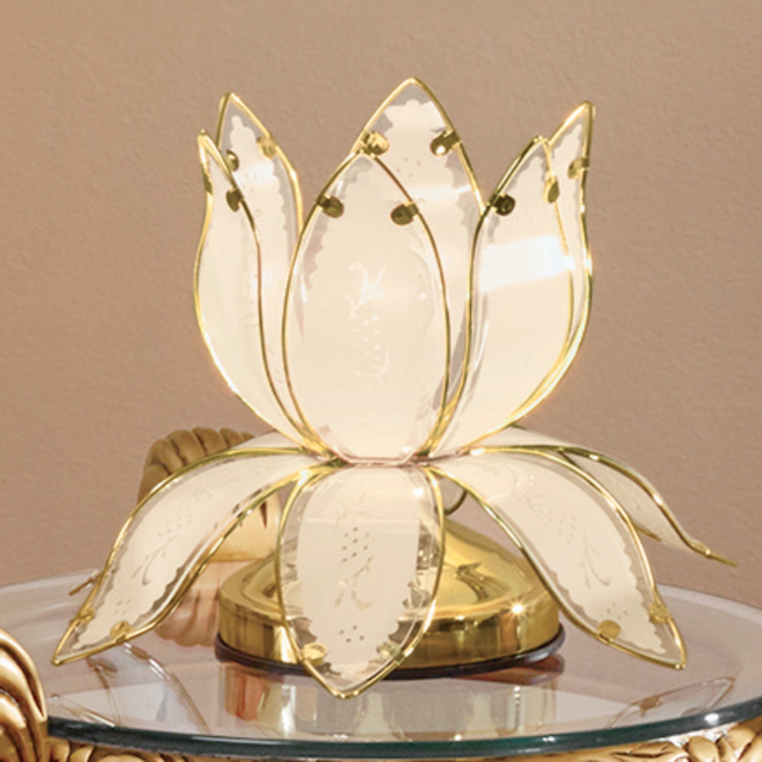 Lotus Touch Lamp | Montgomery Ward
