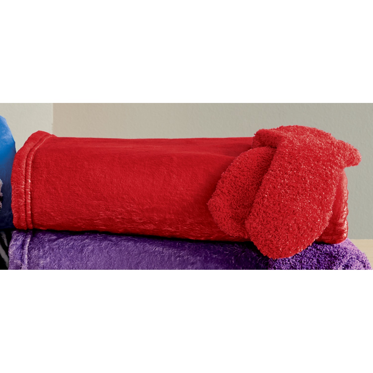 Snuggly Throw Blanket and Socks Gift Set | Montgomery Ward