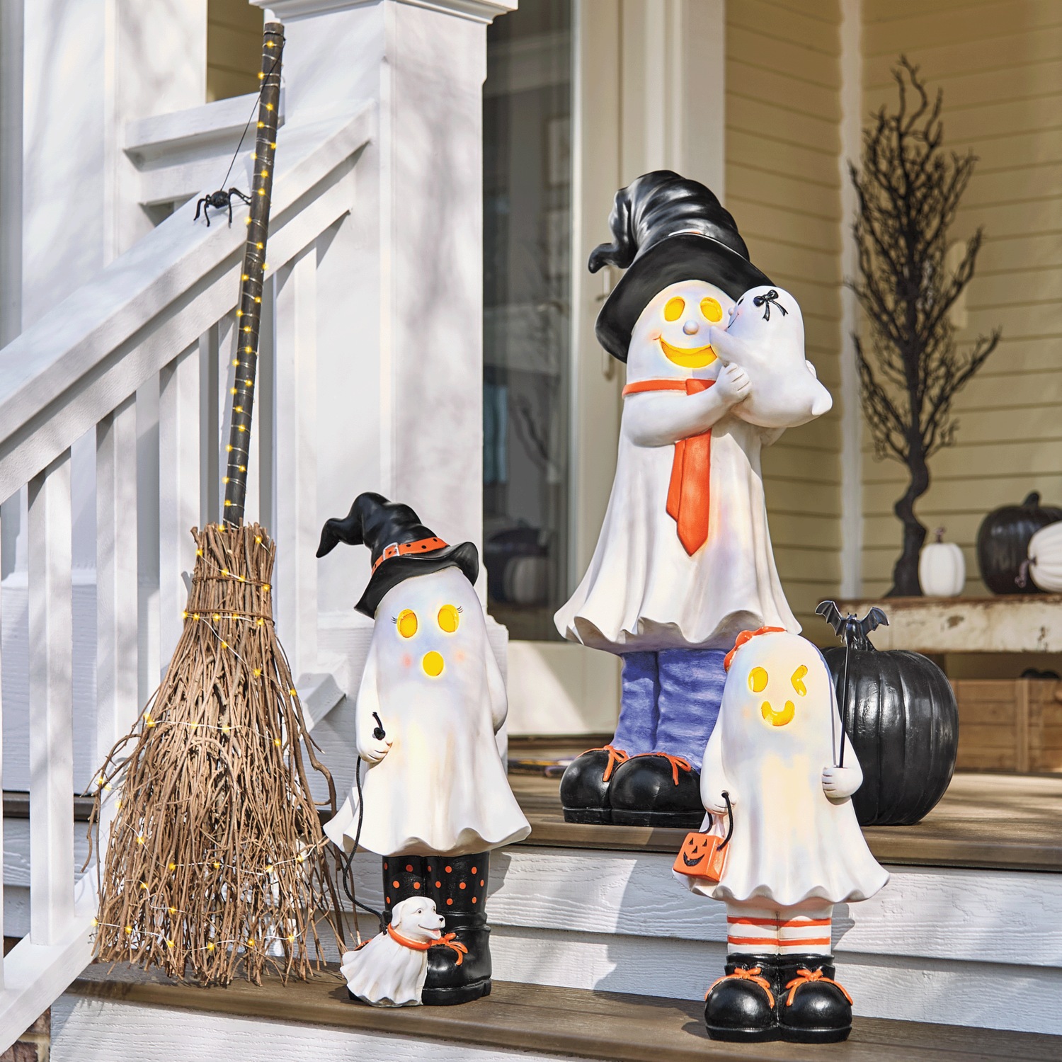 Lit Ghost Family | Montgomery Ward