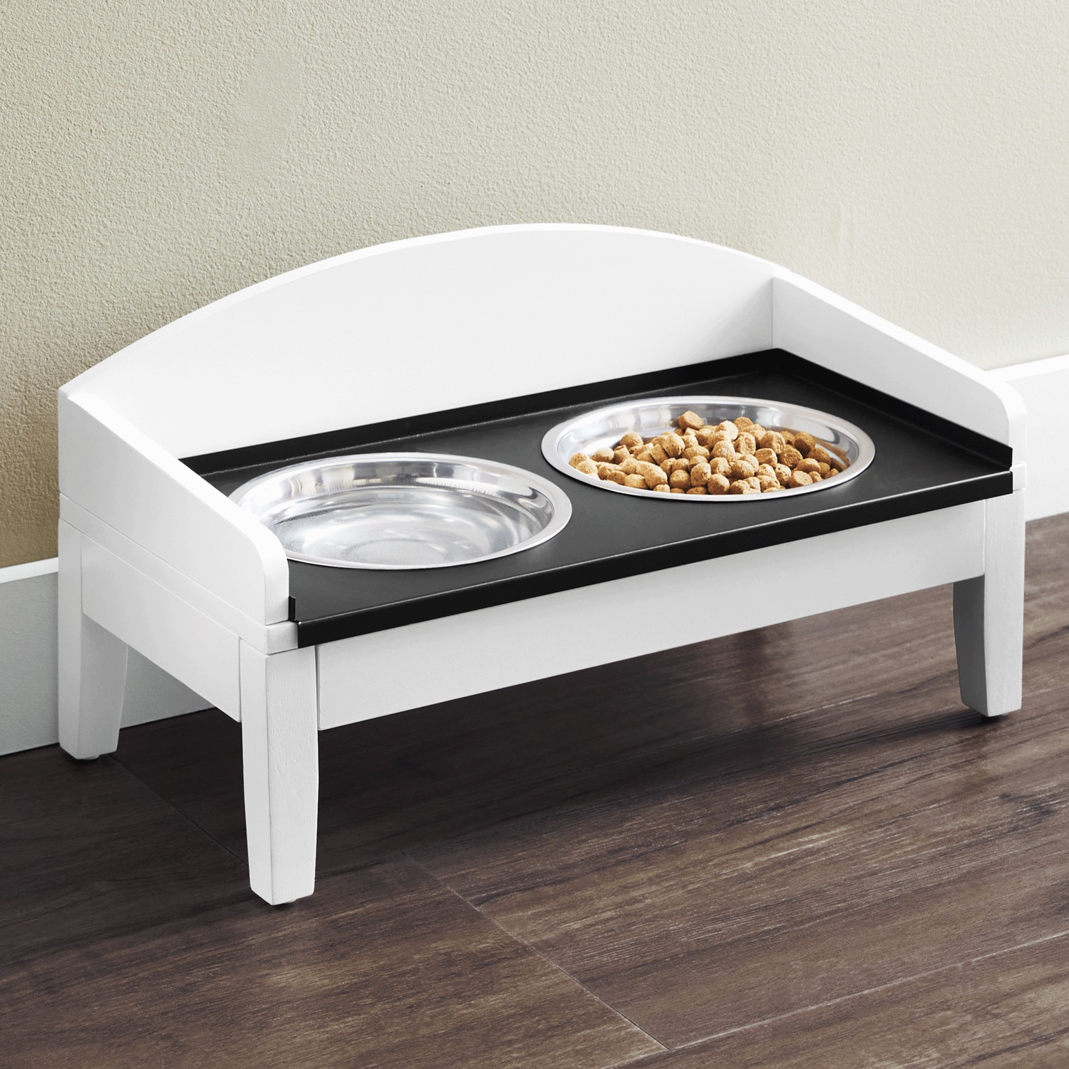 Raised Pet Feeder | Montgomery Ward