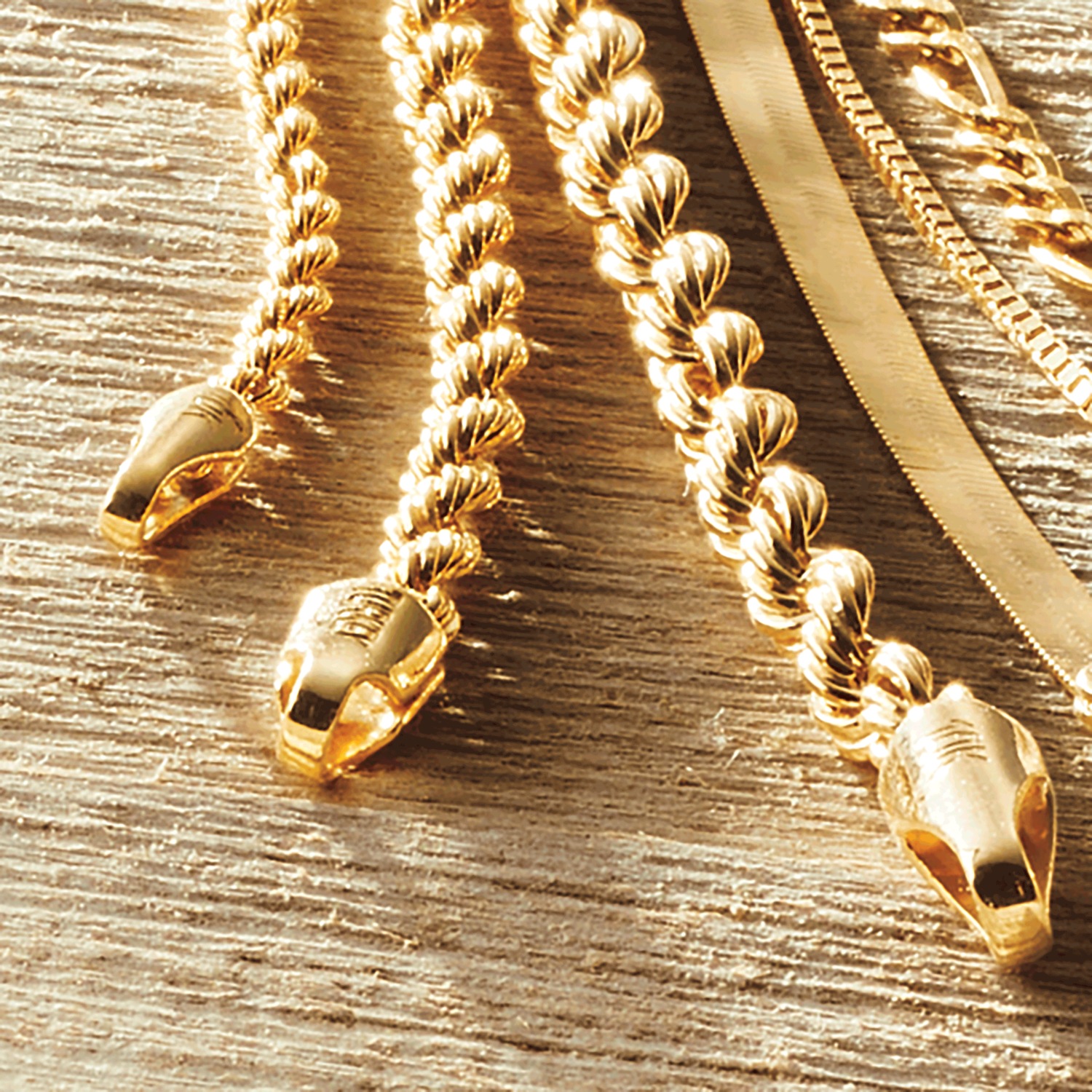 Gold Chains | Montgomery Ward