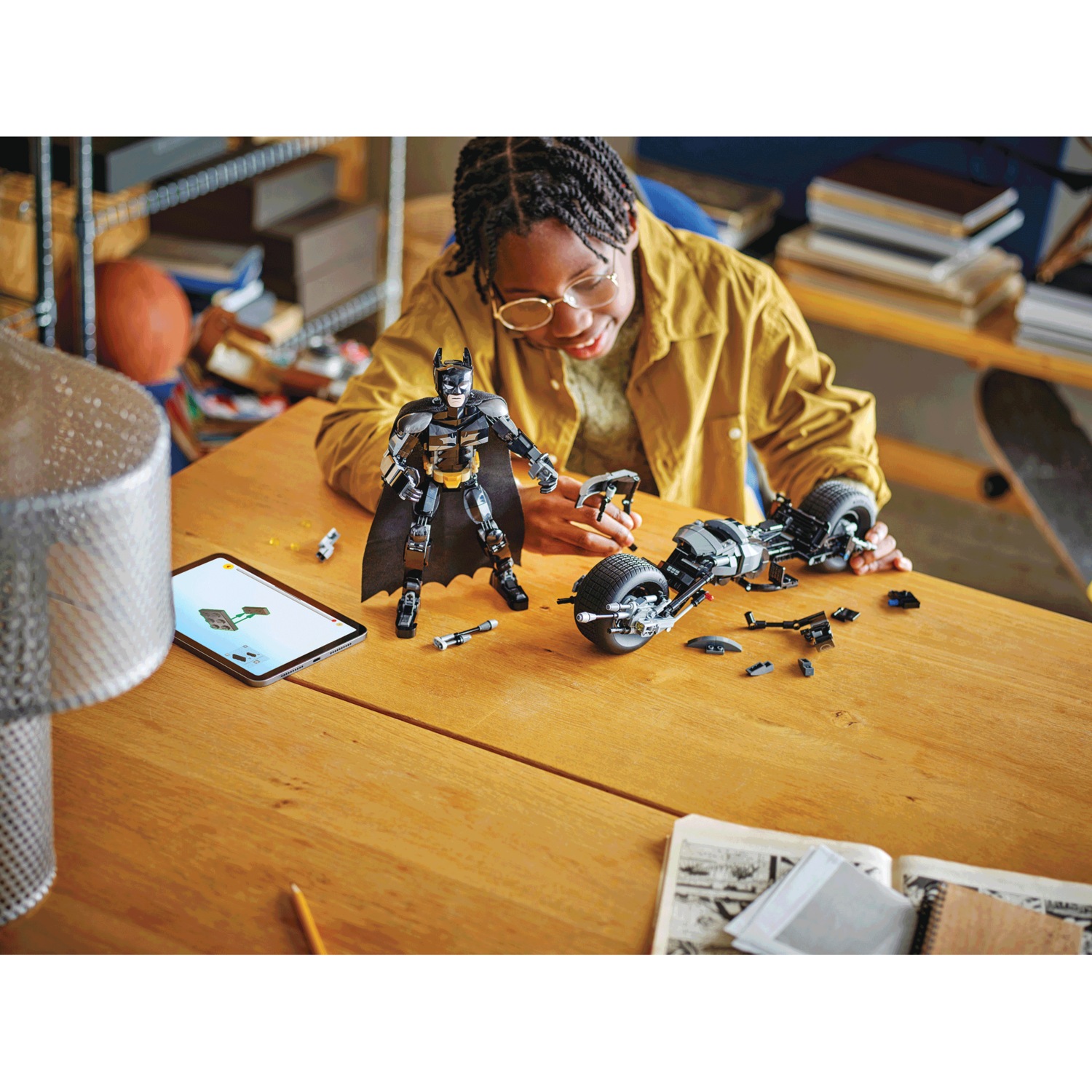 LEGO Batman Construction Figure and The Bat-Pod Bike | Montgomery Ward