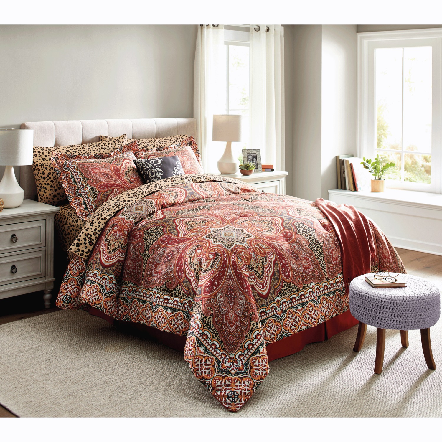 Sasha Complete Bed Set | Montgomery Ward