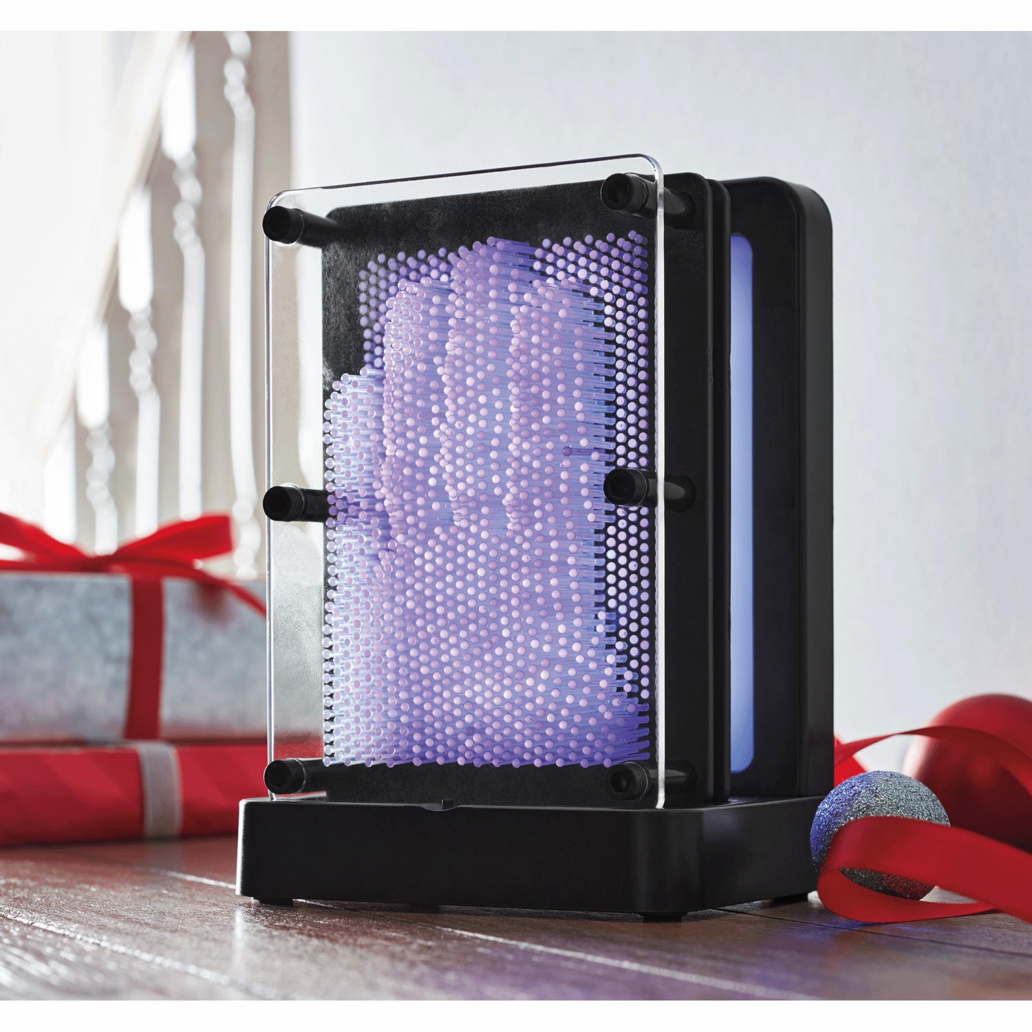 Light-Up Pin Art | Montgomery Ward