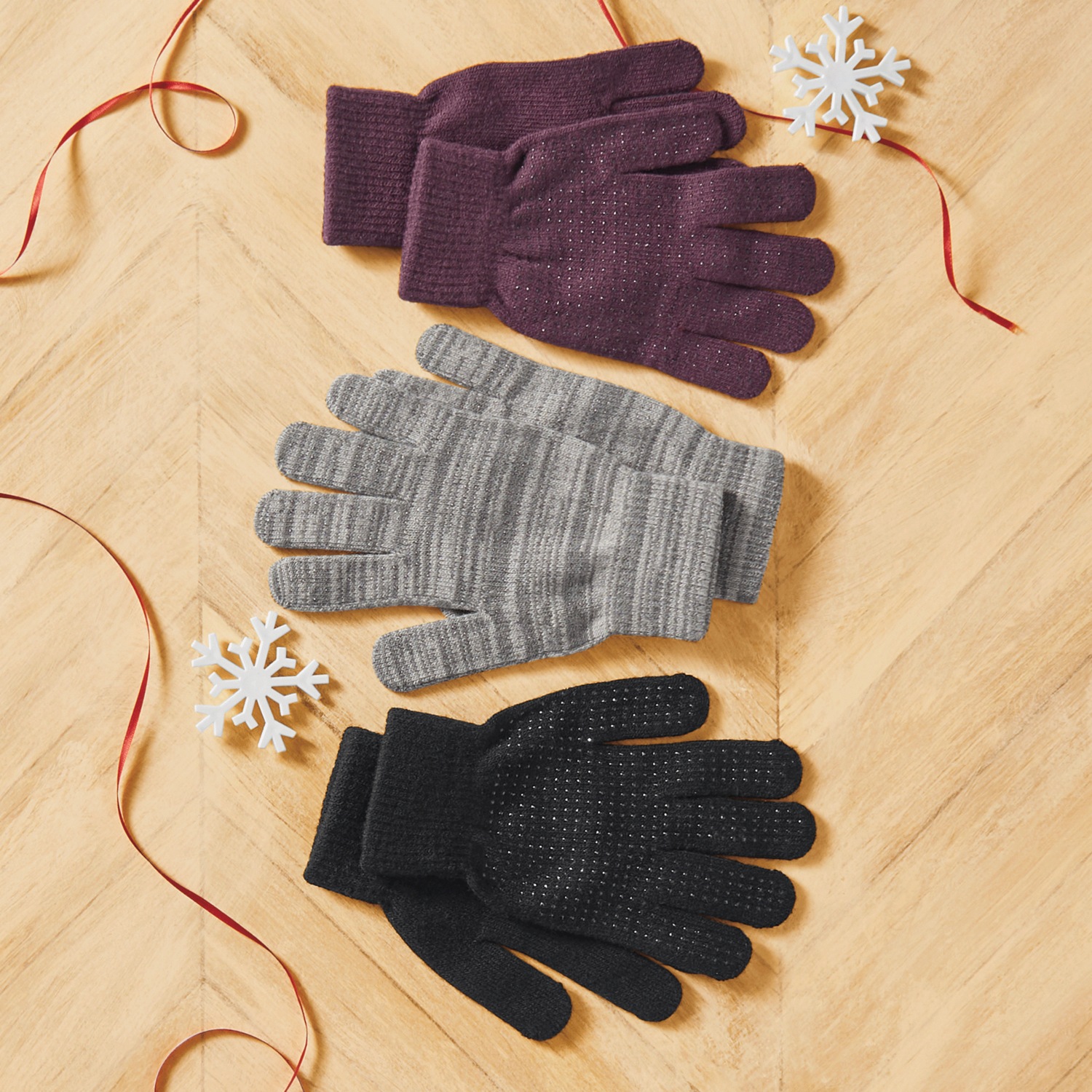 3-Pack Magic Grip Gloves | Montgomery Ward