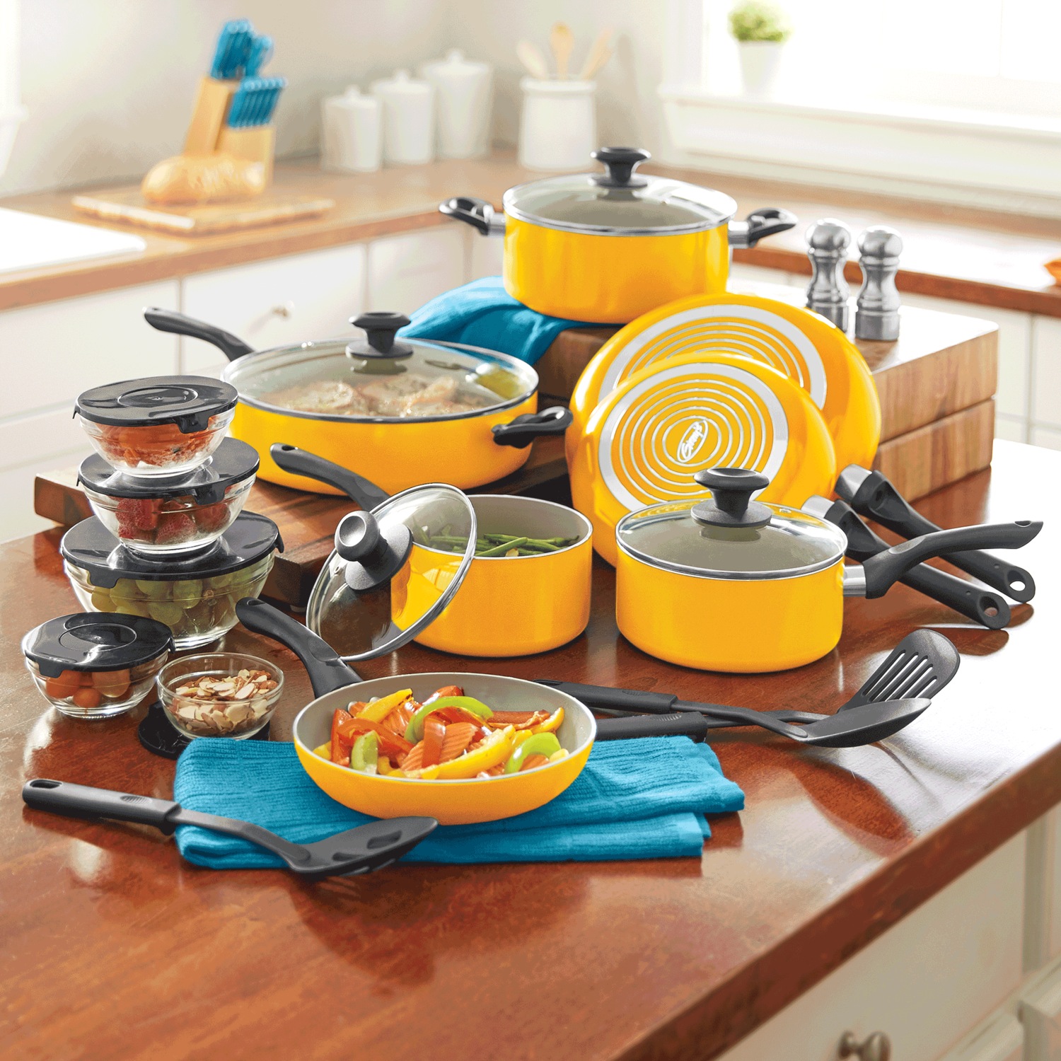 Ginny's 24-Piece Nonstick Kitchen Essentials Cookware Set | Montgomery Ward