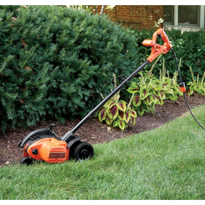 Black+Decker 2-In-1 Landscape Edger | Montgomery Ward Black+Decker 2-In-1 Landscape Edger | Montgomery Ward